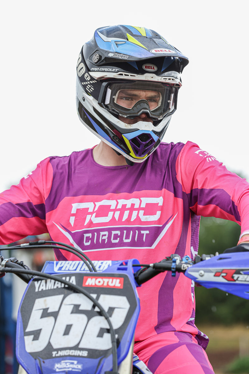 CIRCUIT FUCHSIA – Ninety One Moto